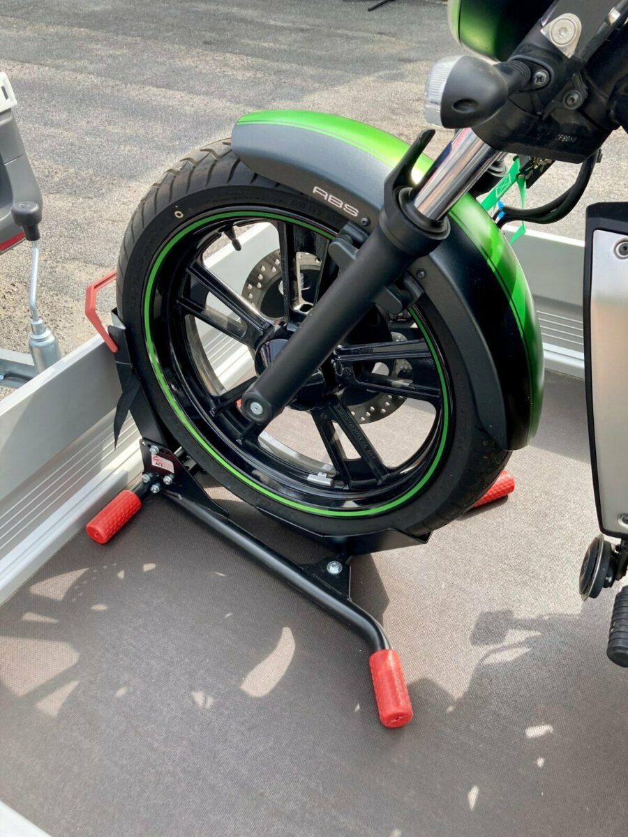 Motorradstandschiene mit Wippe, ACEBikes SteadyStand® – Atecs