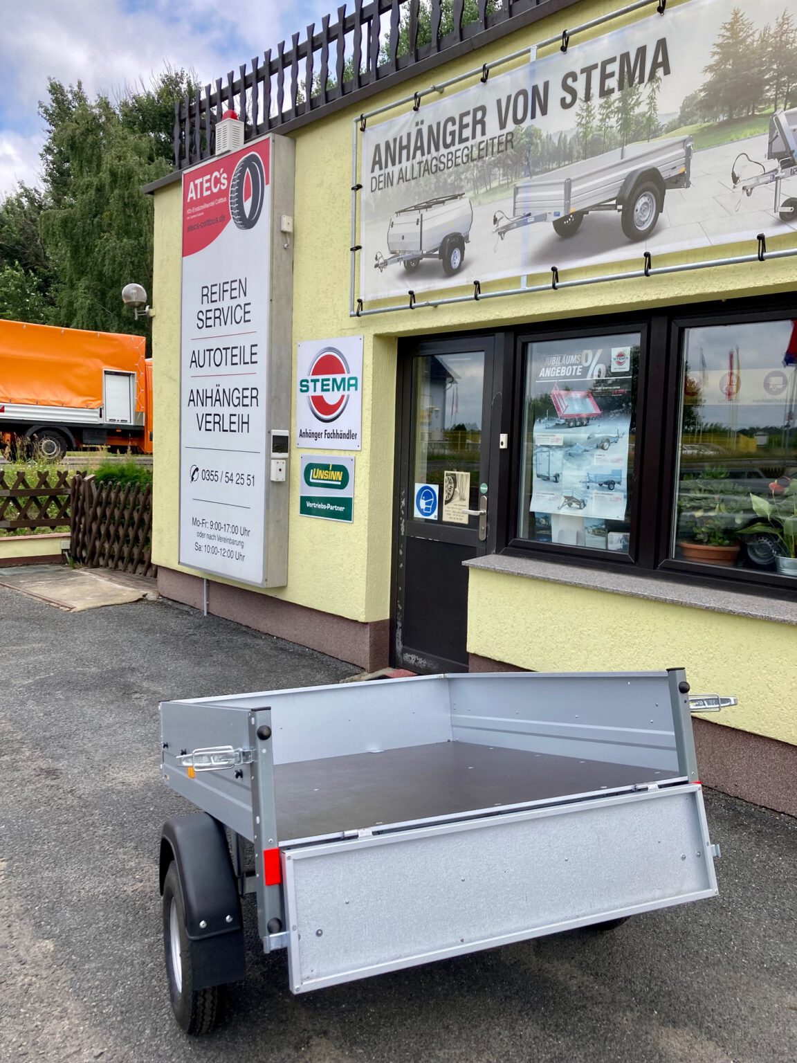 STEMA MINI 350 (S13)Kastenanhänger, ungebremst1,34 x 1,08m | 350kg | 8″ – Atecs